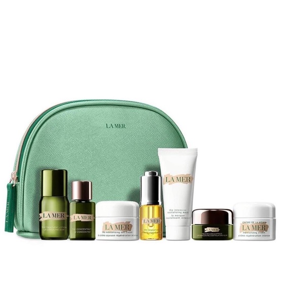 La Mer | Makeup | La Mer Skincare Travel Set New | Poshmark